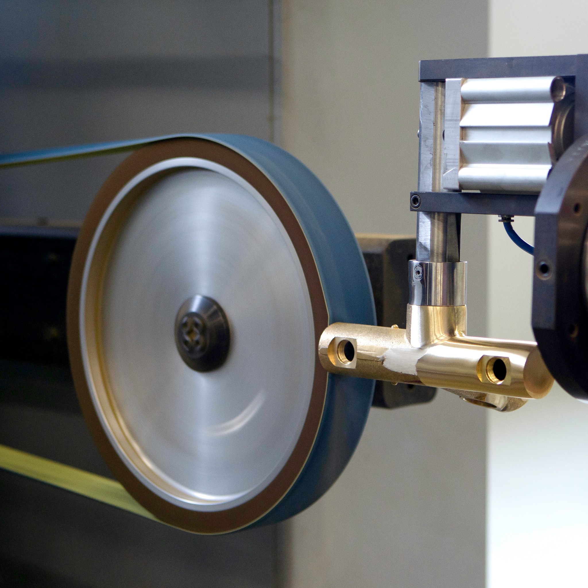 INTEC ROBOTICS – Manufacturing Robotic Machines for Surface Finishing